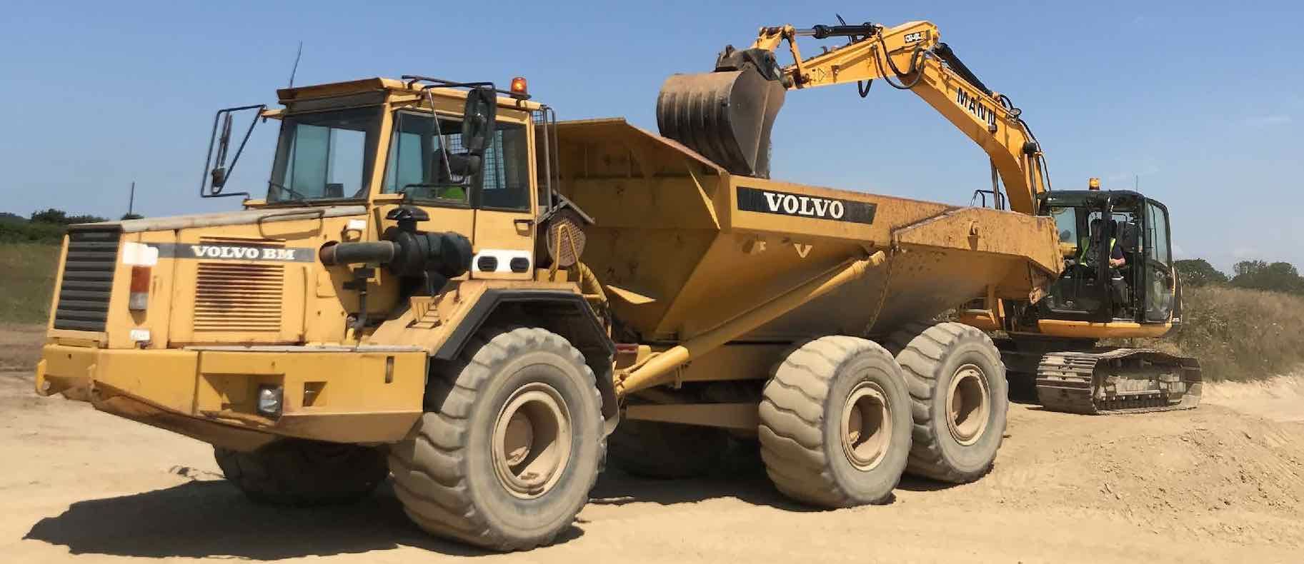 A56 - Articulated Dump Truck